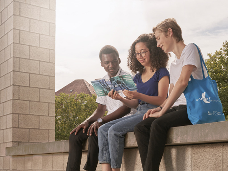 KIT - GIVING - Startseite